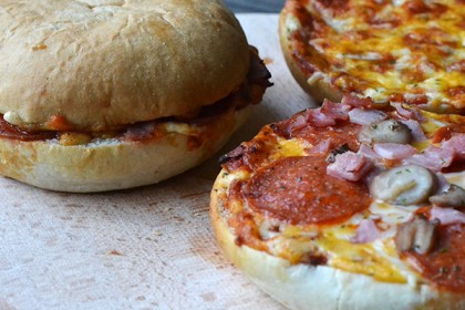 Getest: Dr. Oetker Pizzaburger - OhMyFoodness