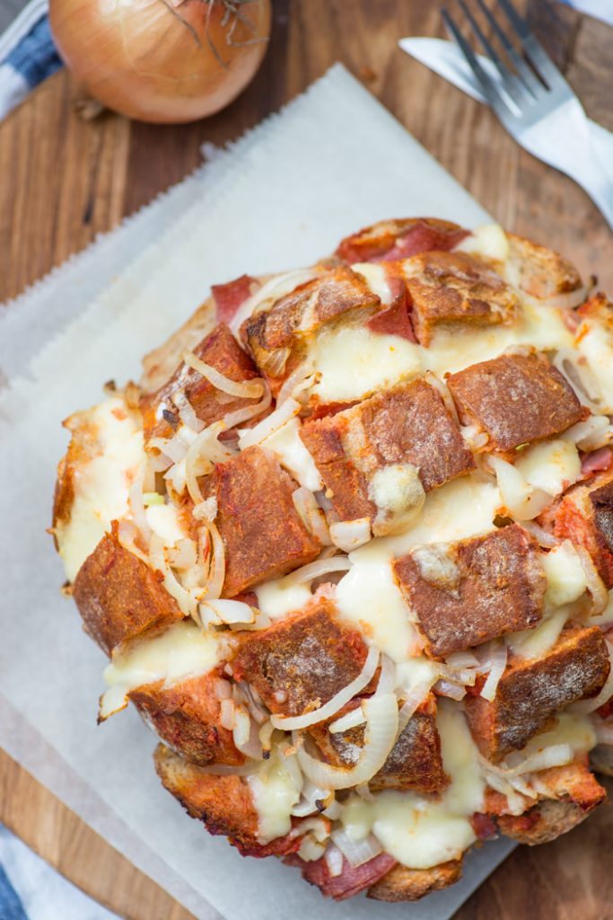 Video: Pizza Borrelbrood - OhMyFoodness