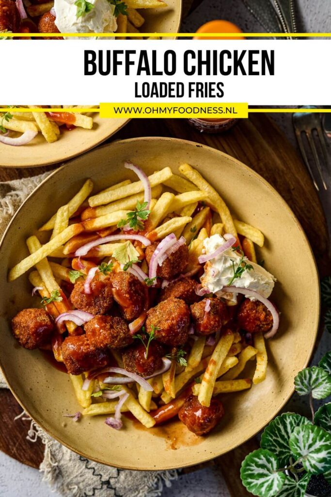 Buffalo chicken loaded fries (Fastfood Friday) - OhMyFoodness
