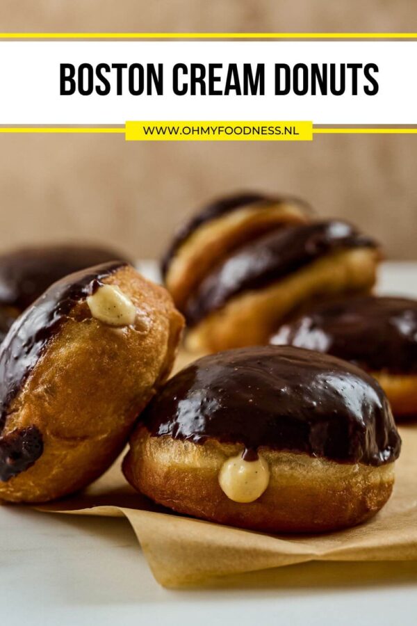Boston cream donuts (Fastfood Friday) - OhMyFoodness