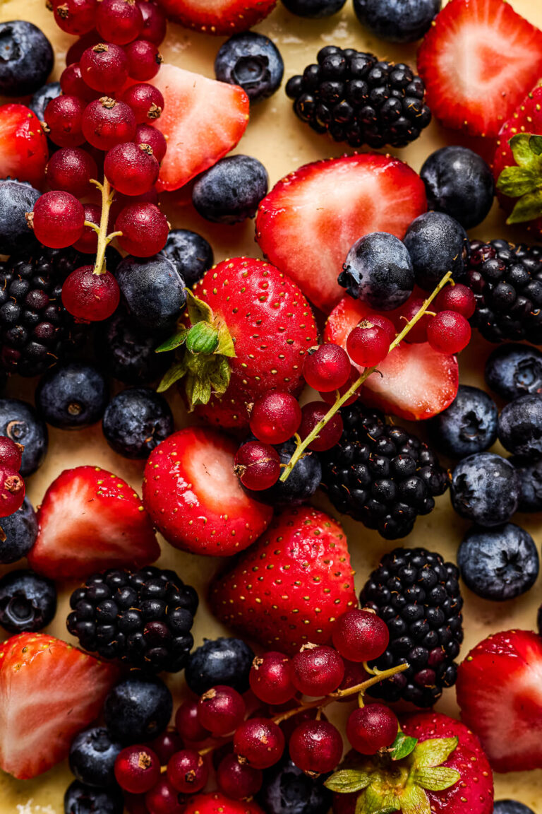 Boterkoek cheesecake met rood fruit - OhMyFoodness