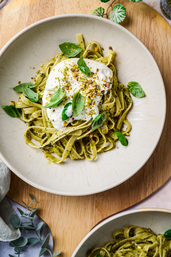 Pasta met burrata & pistache pesto - OhMyFoodness