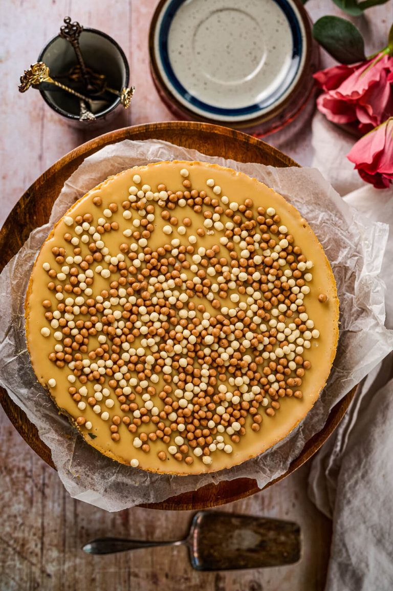 Dulce de leche cheesecake - OhMyFoodness
