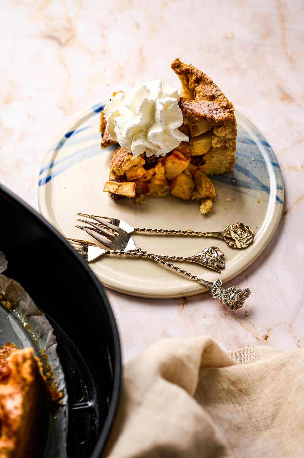 Appeltaart uit de Airfryer - OhMyFoodness